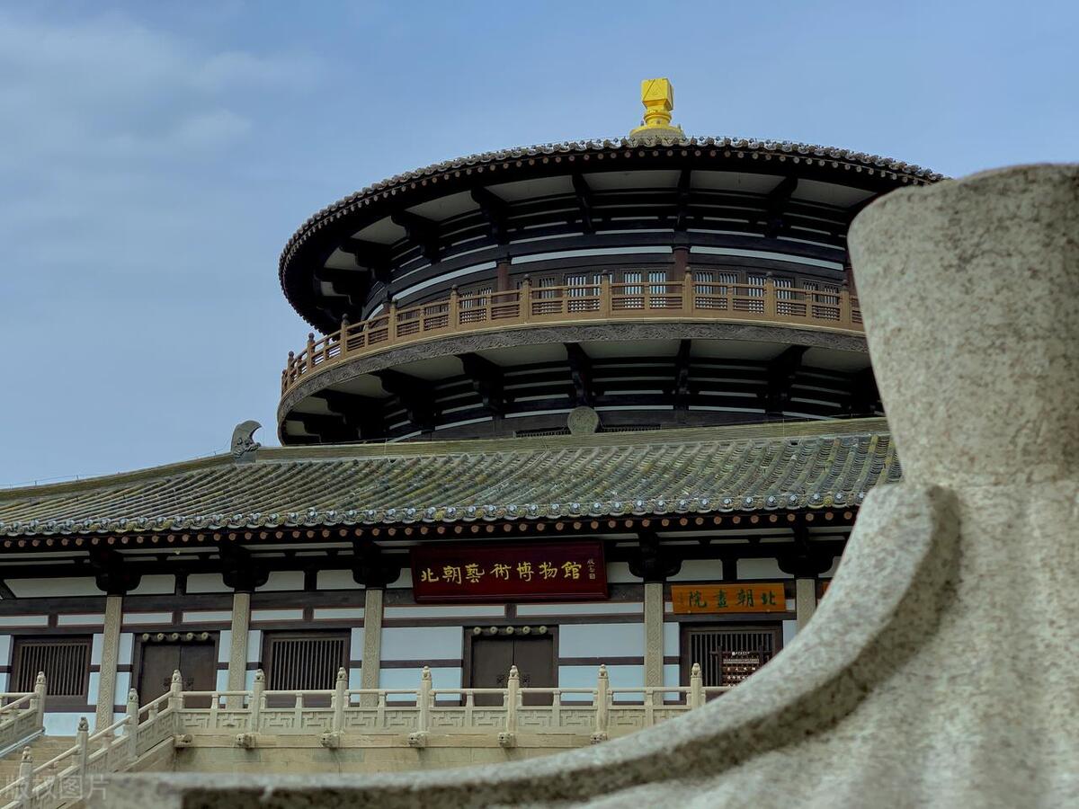 What is so special about Tuoba Tao, who is wise and martial? Why did he ...