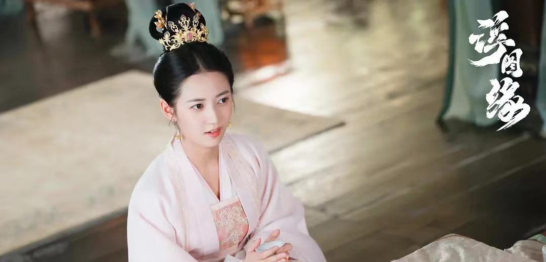 Also compared with Wang Hedi in "Couple", Chen Yuqi, Yu Shuxin, and Qin ...