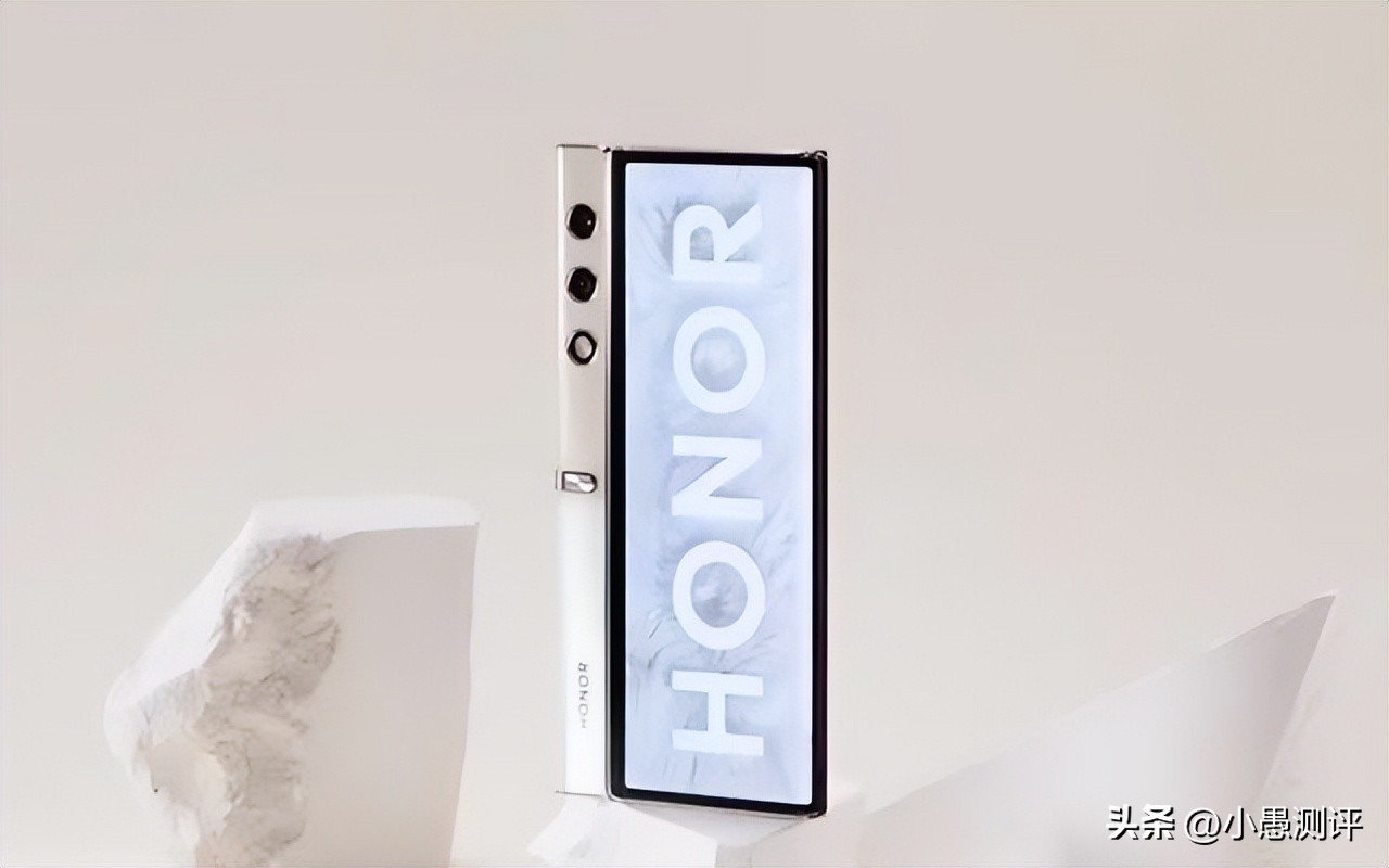 Get hands-on with the Honor V Purse folding screen phone, let's talk ...