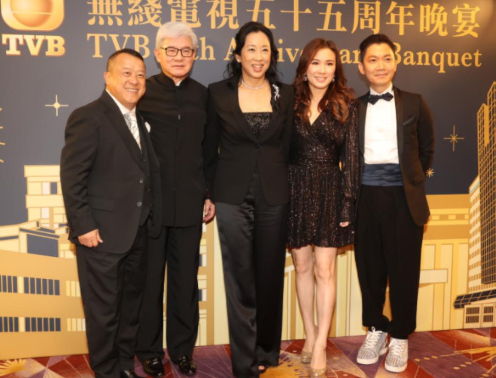 Rich man Luo Kangrui rarely accompanied Zhu Lingling!Elegant and ...