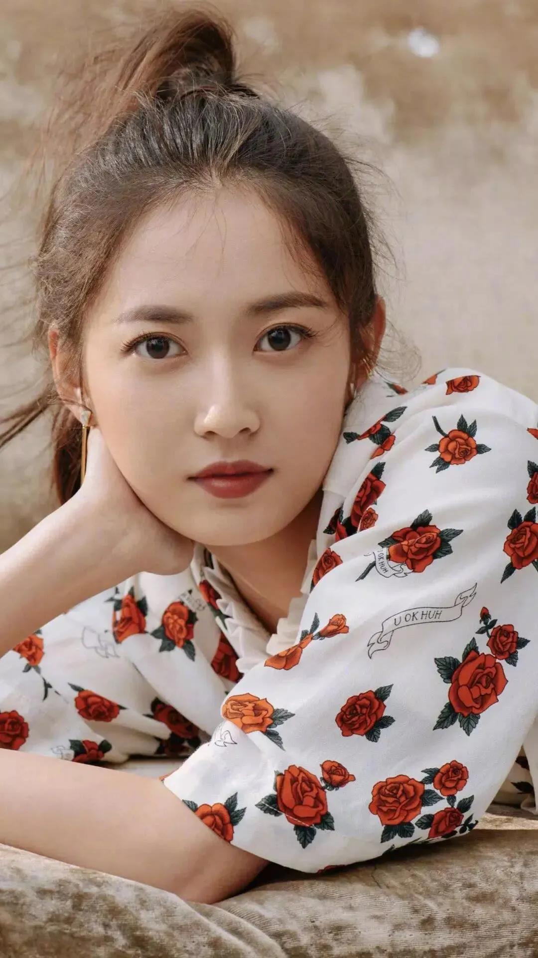 Chen Yuqi#Meitu 18 - iNEWS