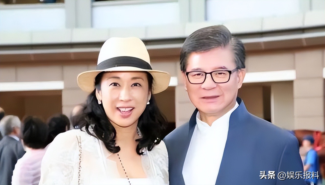 Zhu Lingling is about to hug her grandson!Daughter-in-law is 6 months ...