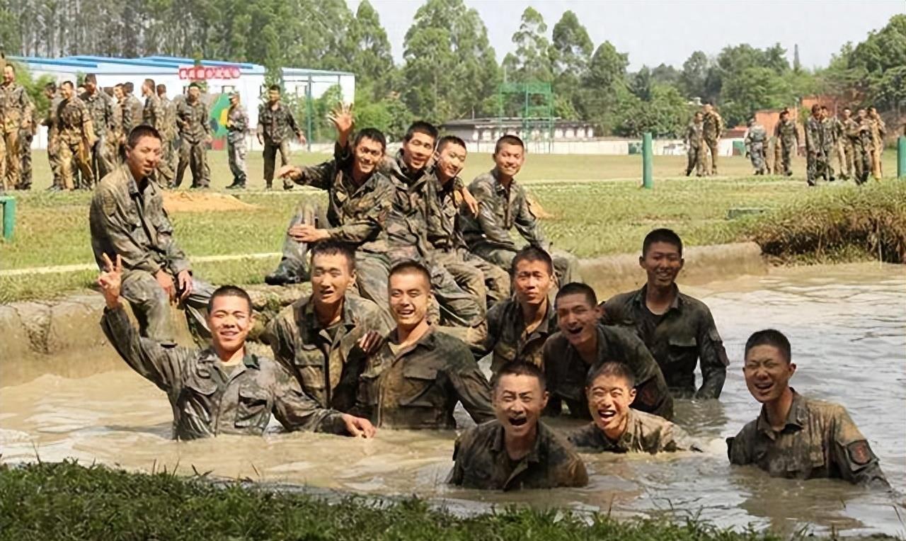 How strong is the PLA's physical strength? US special forces ran 2.4 ...