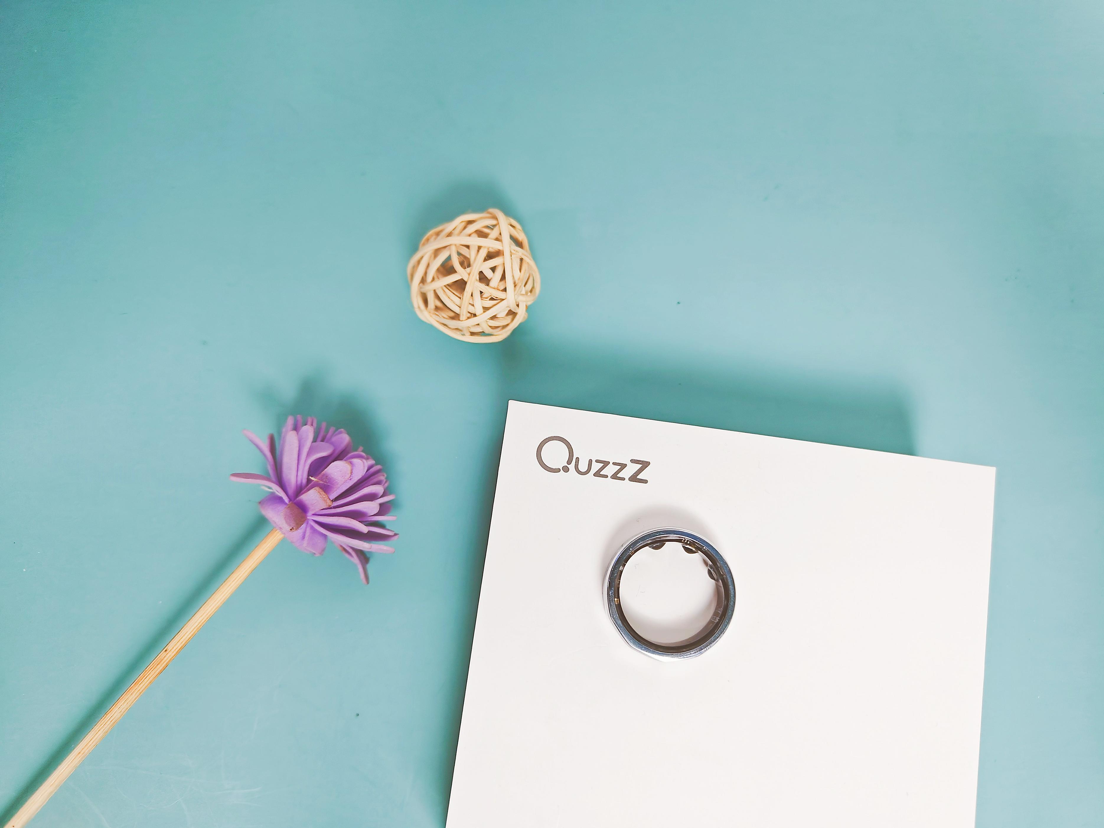 A health assistant between your fingers, the QuzzZ Ring smart ring ...