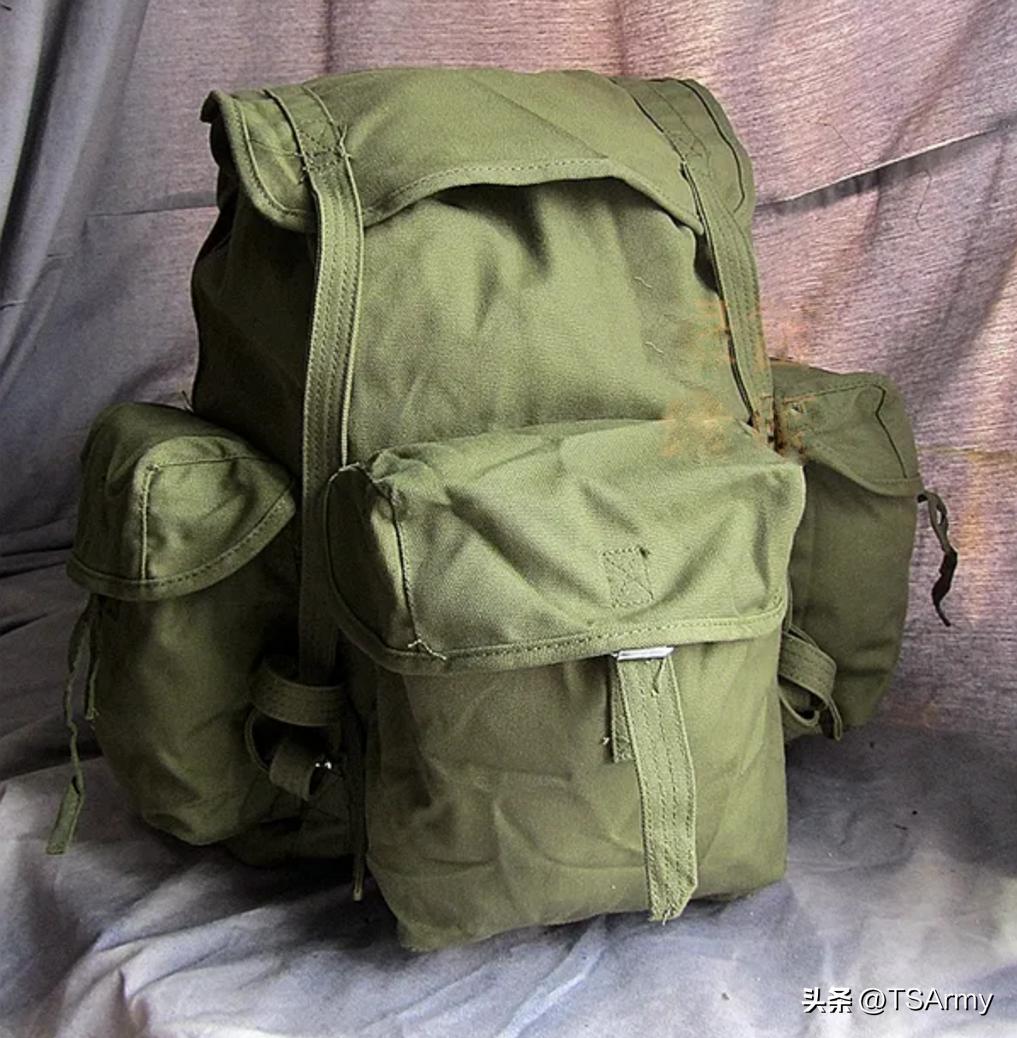 Top 10 Must-Haves for a North Vietnamese Soldier During the Vietnam War ...