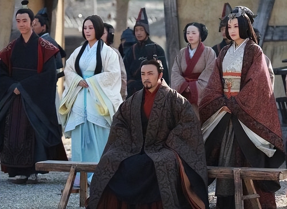 How was the Shang Yang Reform carried out?On the relationship between ...