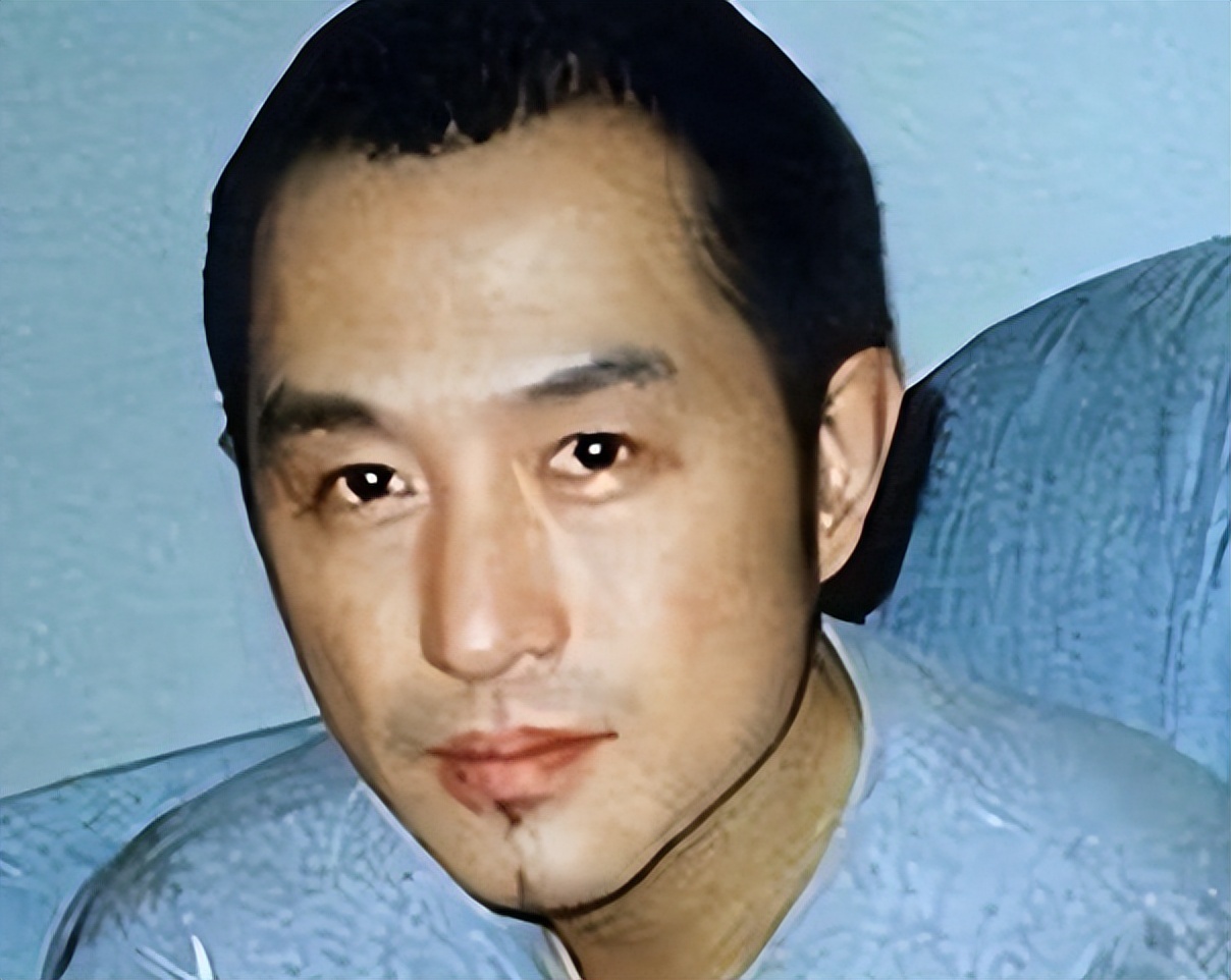 Gao Feng: He became popular at the age of 28 and passed away at the age ...