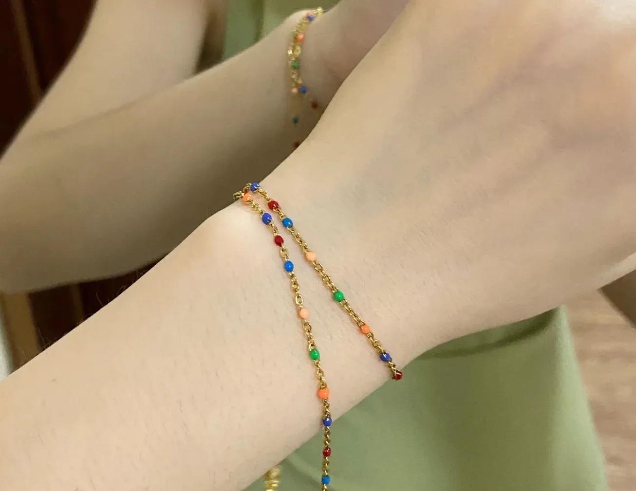 A Fallen Bracelet - iNEWS