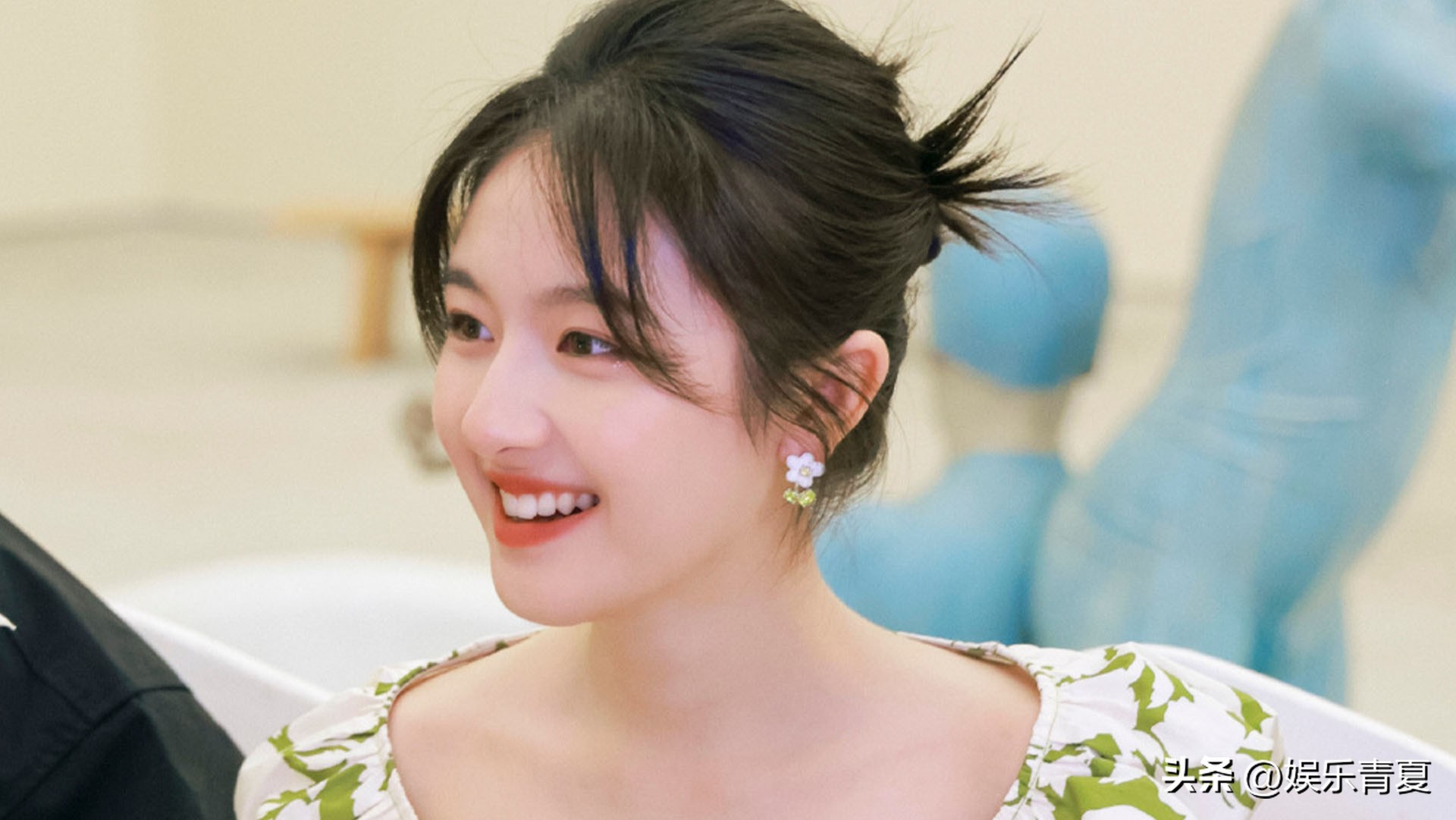 Li Landi's latest Weibo comment area was swiped by fans: Women will be ...