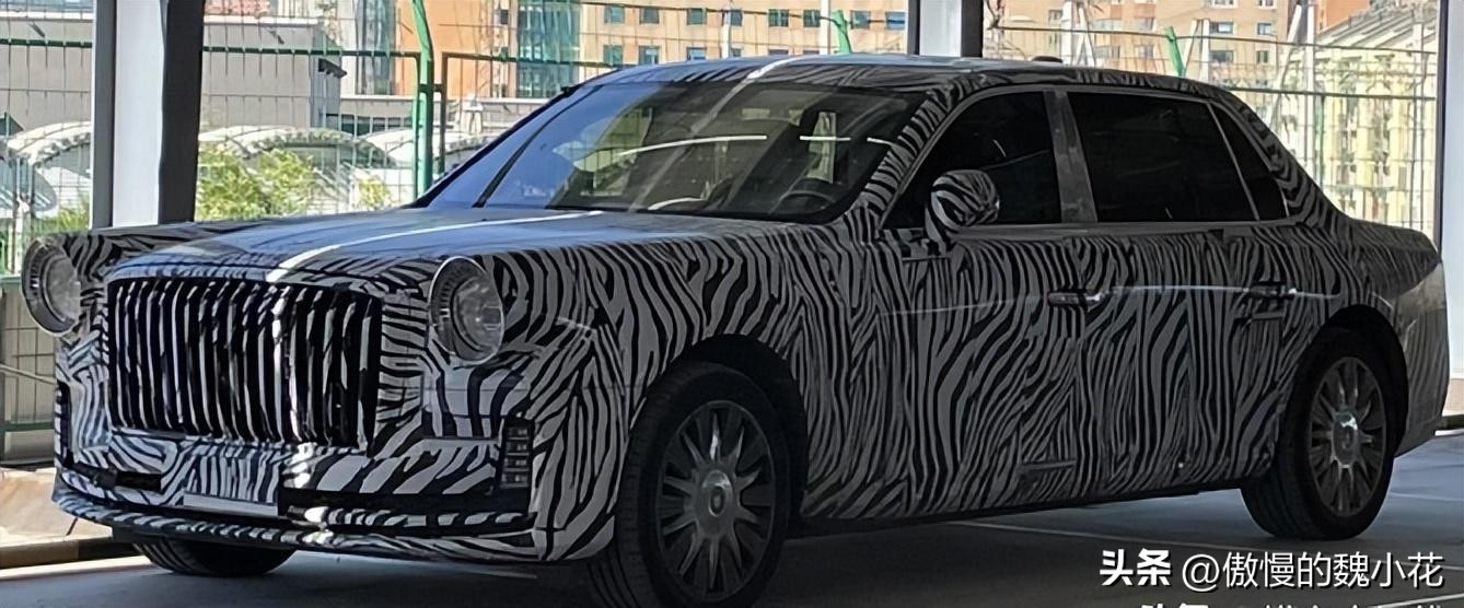 The price exceeds 6 million, and the road test of the 2024 "Hongqi L5 ...