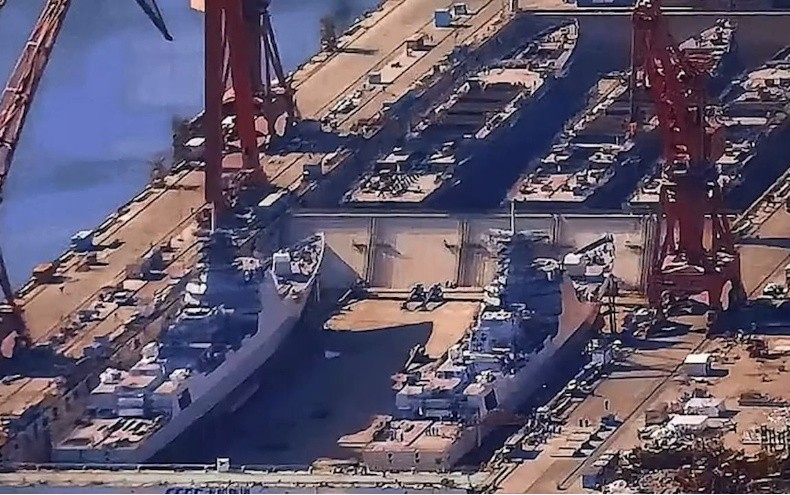 The Burke ship was on fire and the cruiser was decommissioned. The U.S ...