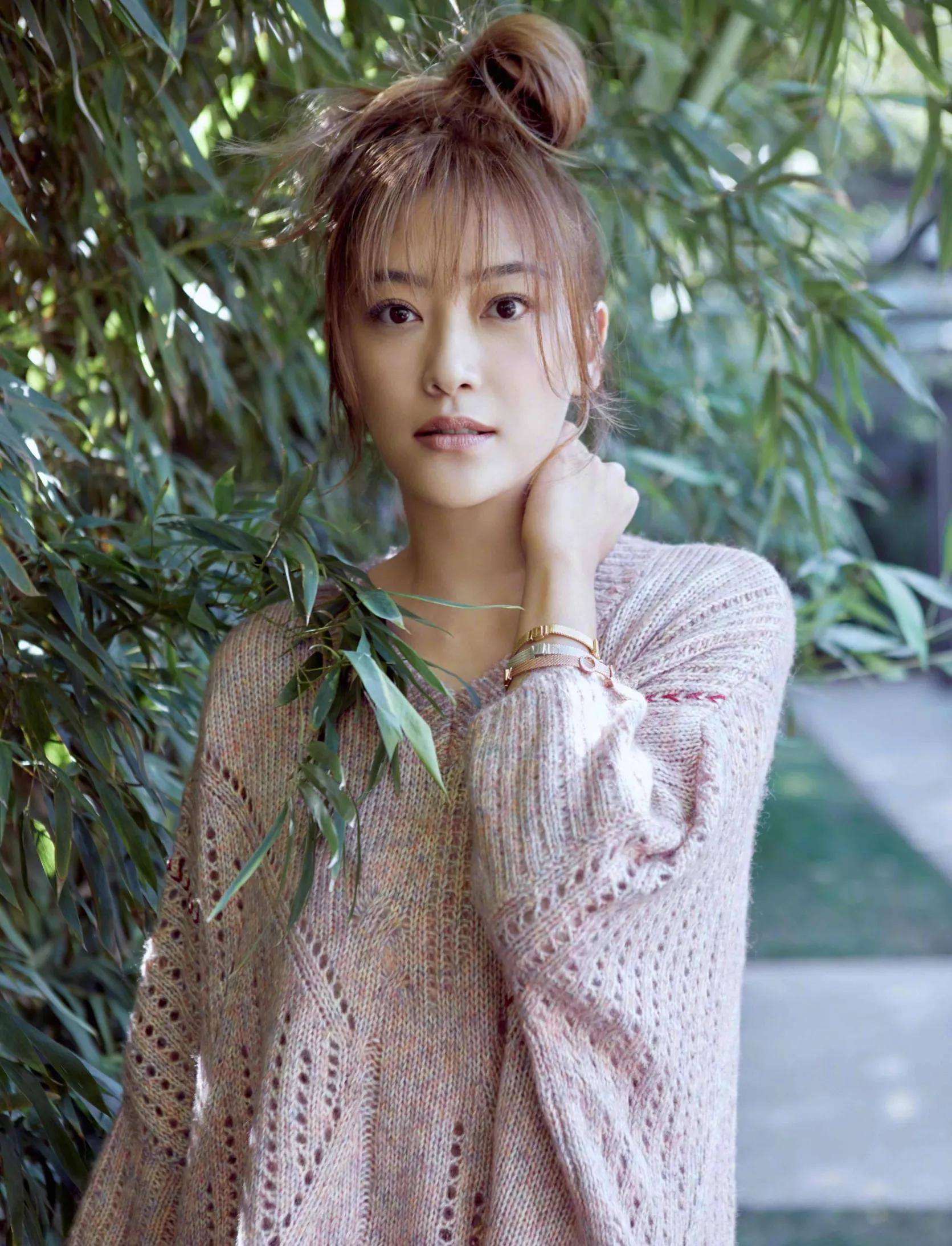 The recent status of the goddess Ying Caier of Frozen Age, radiant ...