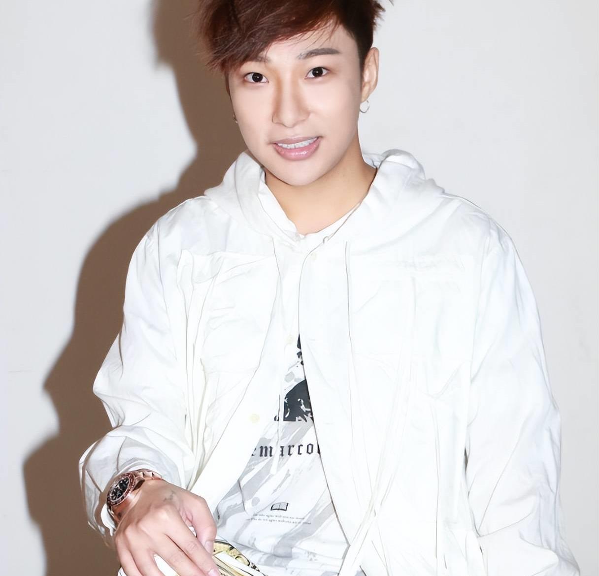 Original Hong Kong singer Han Ziliang attempted suicide. He was ...