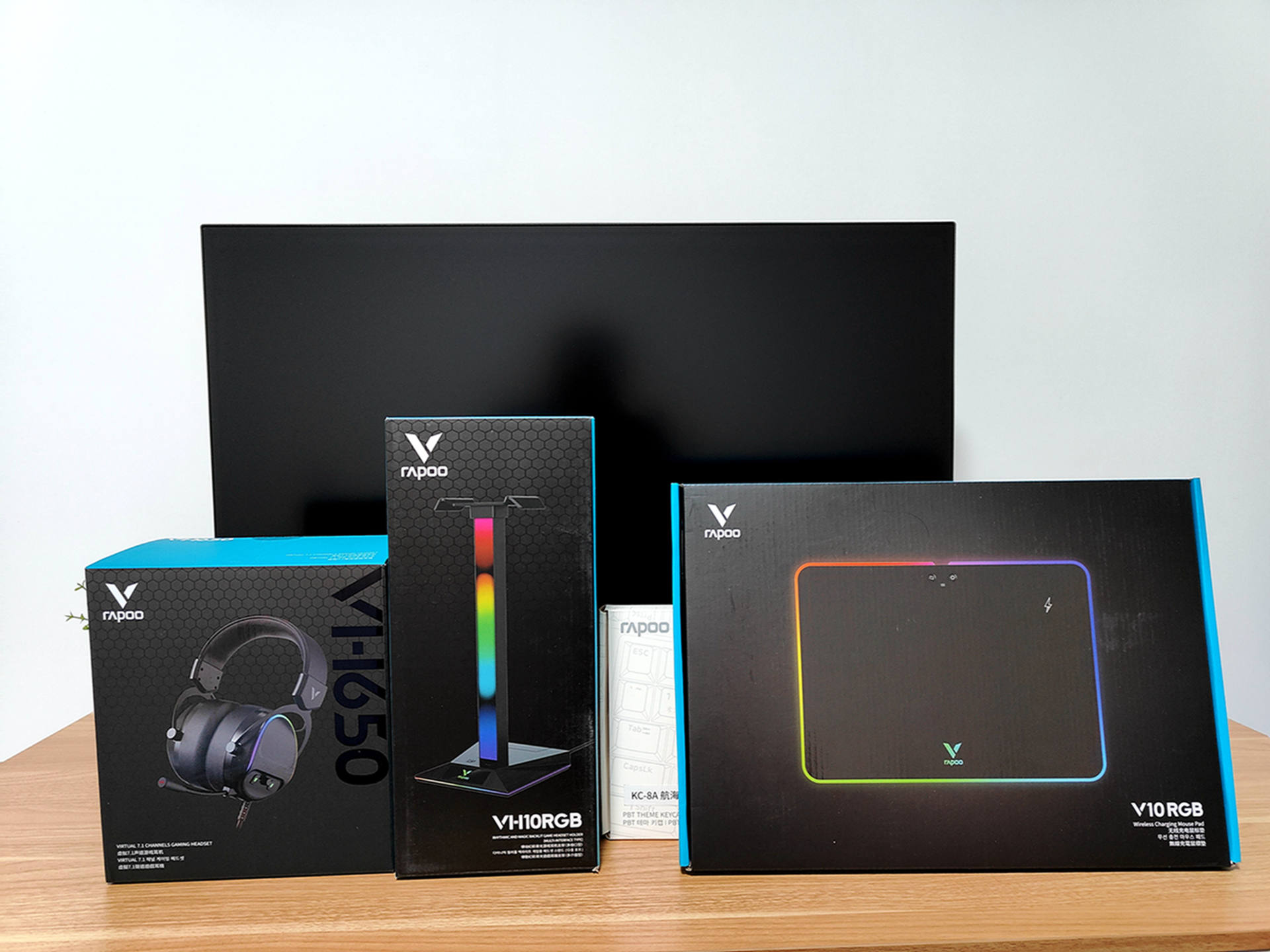 How to change the double eleven office desktop?Placing these digital ...