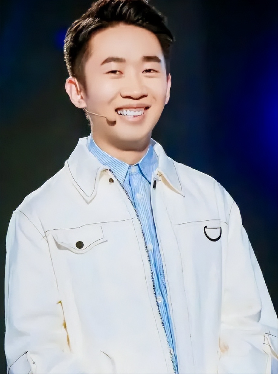 Yang Di, who left Xie Na, was "bitten back" by the traffic after all ...