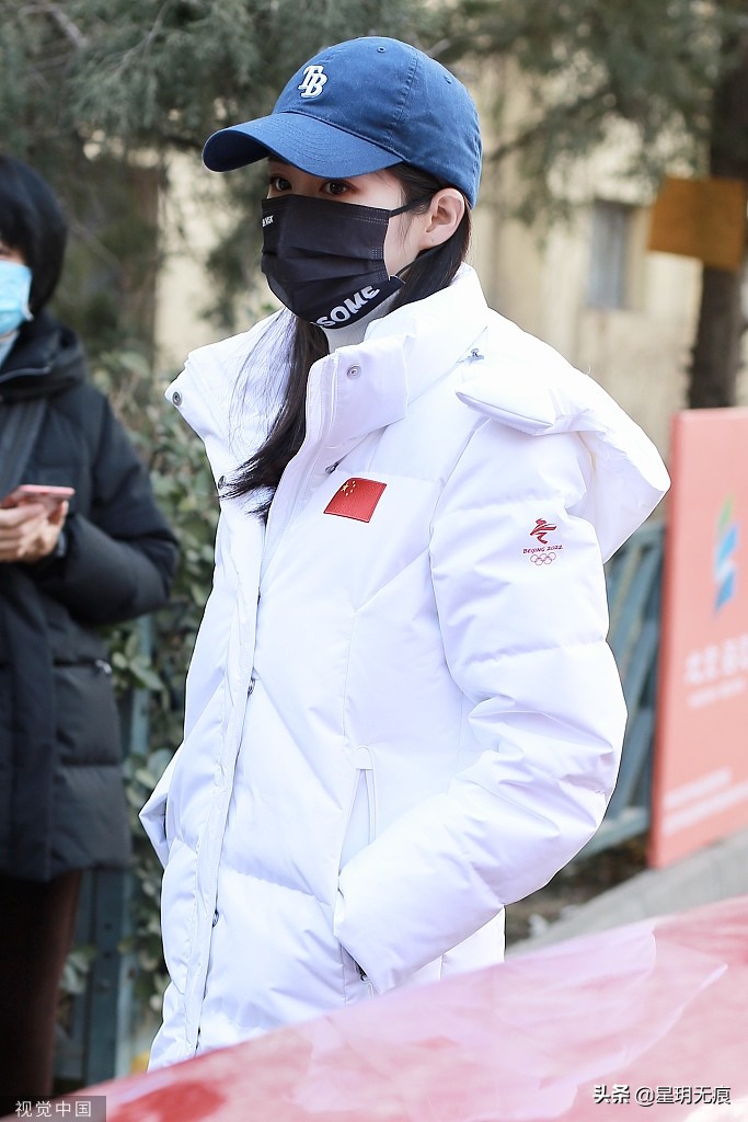 2022 CCTV Spring Festival Gala Third Party Pai Ying Er appeared in a ...