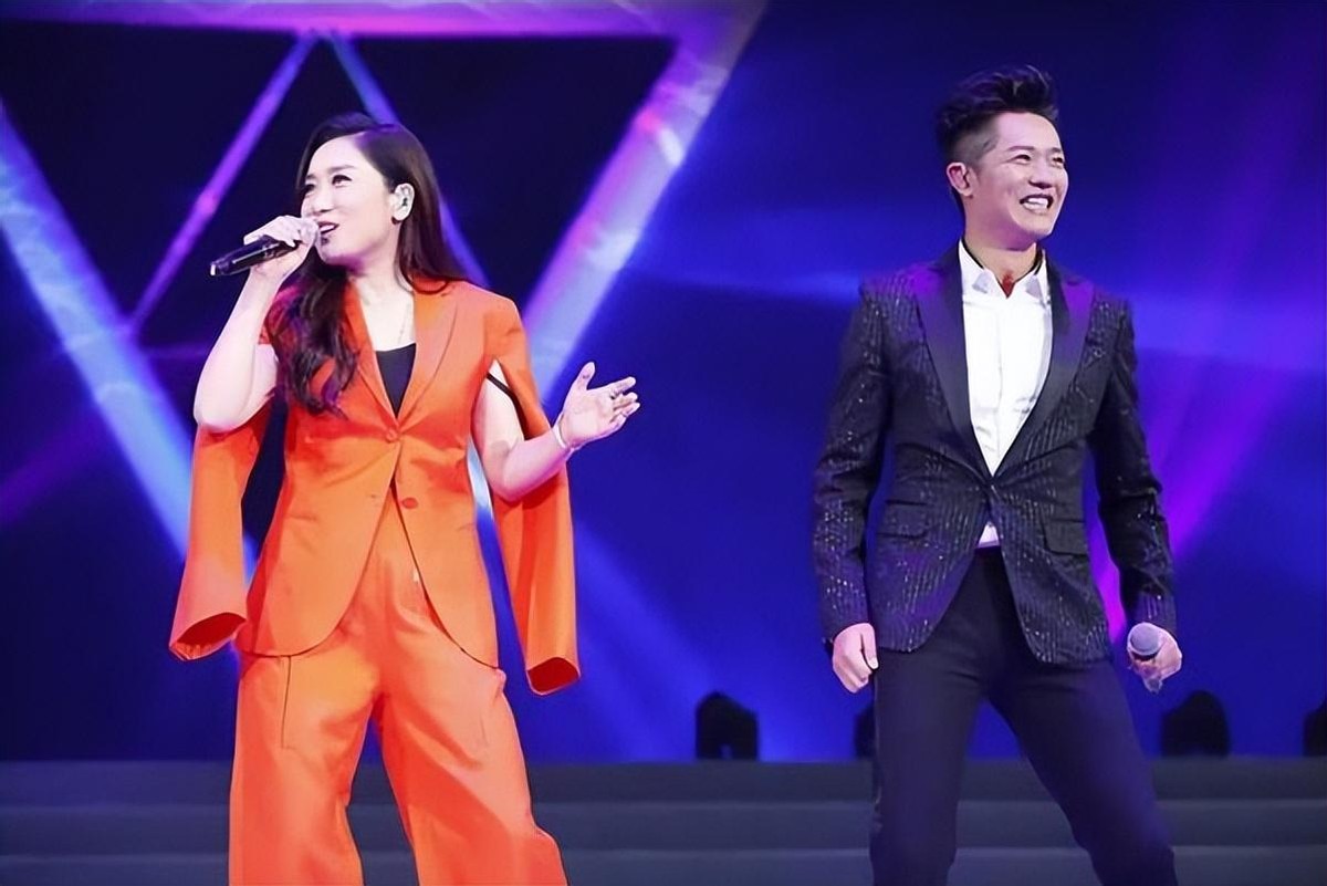 Phoenix Legend "changes lead singer", Zeng Yi's one song can equal 20 ...