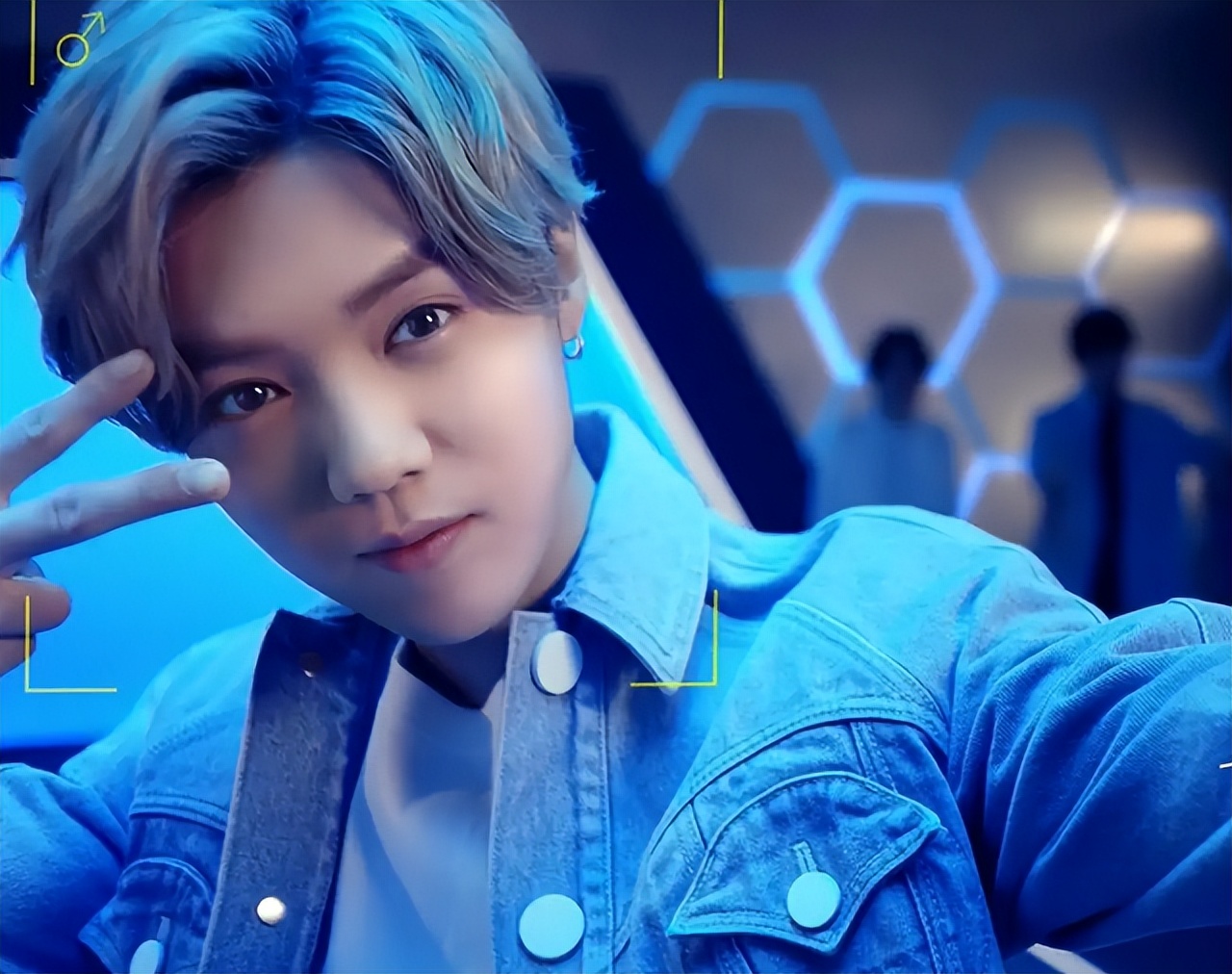 The yin and yang giant Hua Chenyu and Luhan's new song materials, who ...