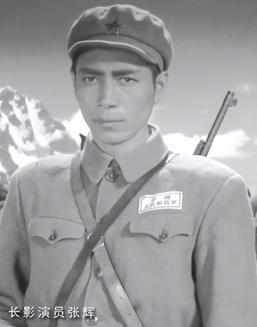 The famous Chinese actor Zhang Hui died at the age of 91. Who is his ...