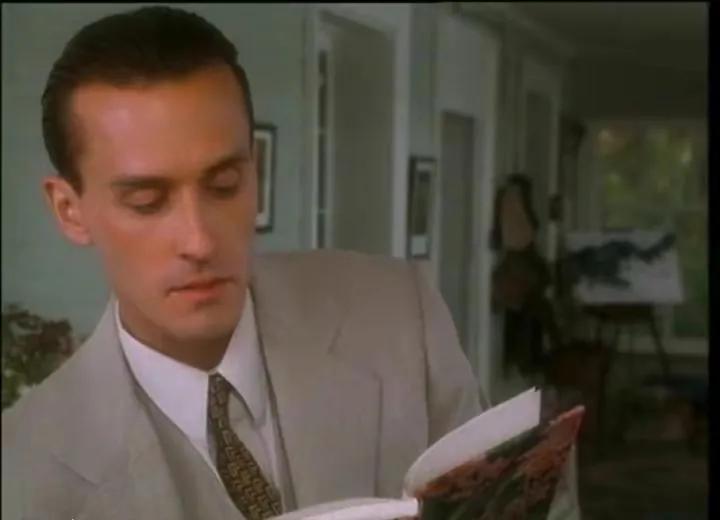 The villain actor's charm explodes: revealing his unique "bad guy way ...