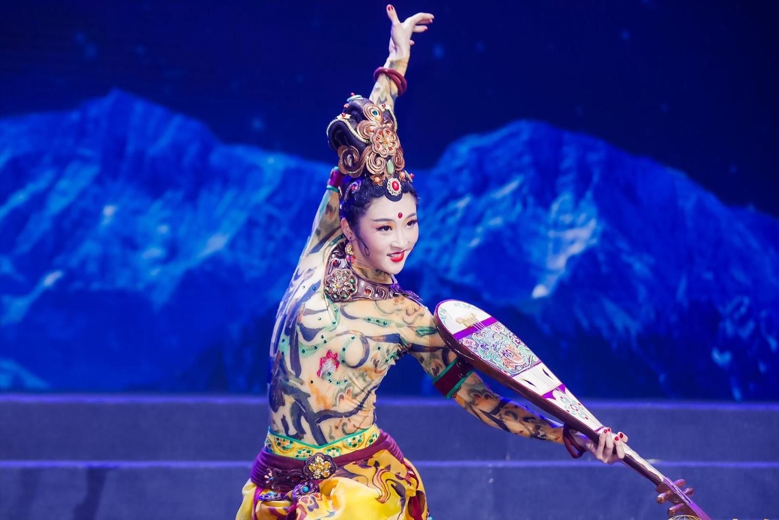 14 years ago, Yin Shuo, who replaced Liu Yan as a solo dancer at the ...