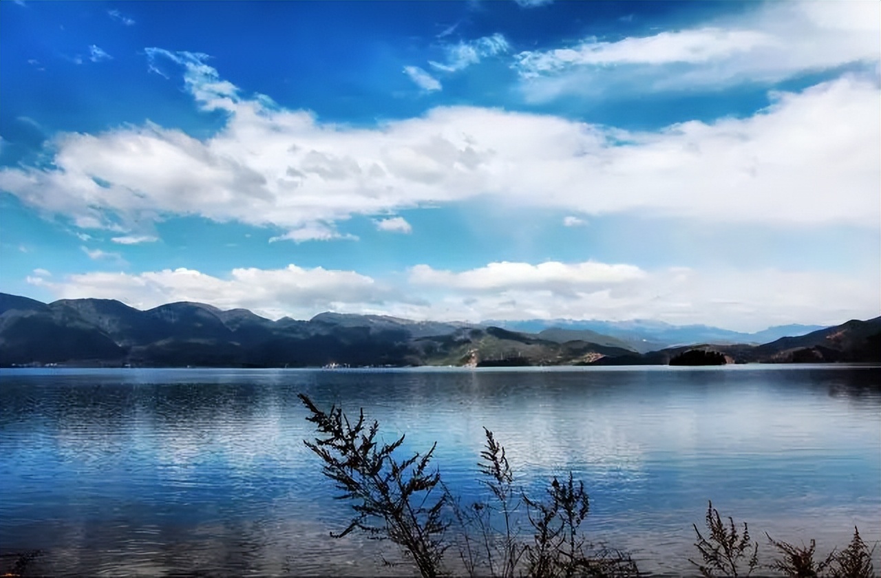 How can the autumn of Lugu Lake be so beautiful? - iMedia