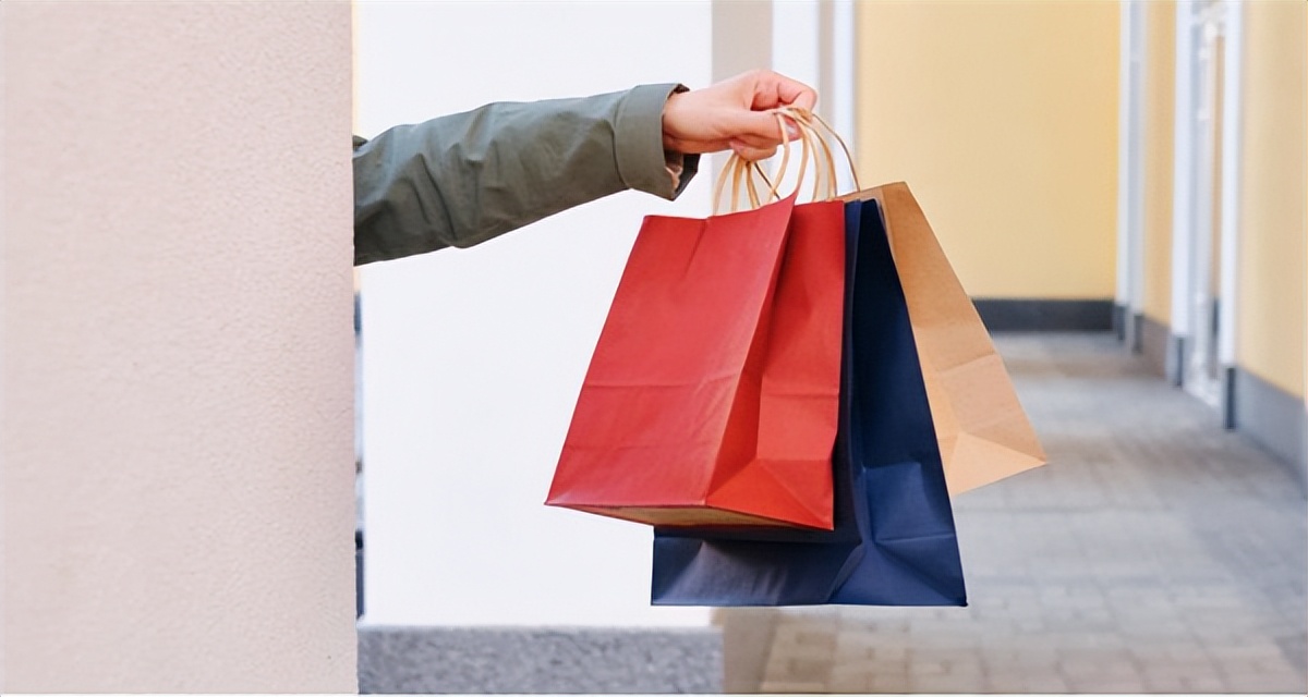 New retail is highly respected, it is "new" in Internet IT and ...