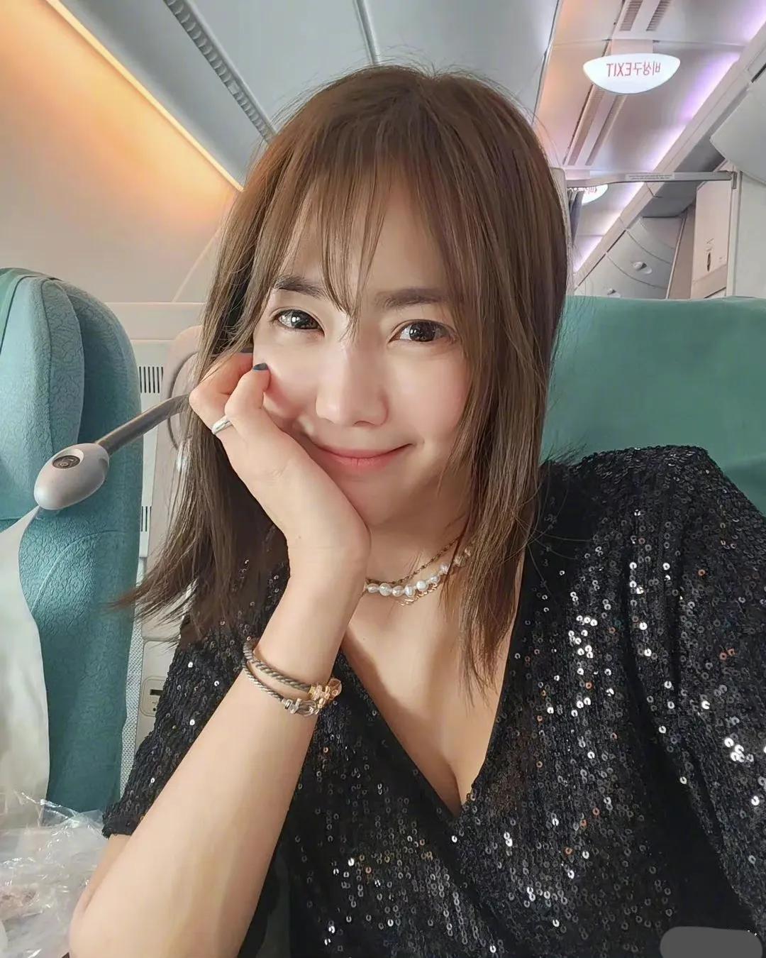 Lin Zhiying and Liu Hana will be in the same frame again after 16 years ...