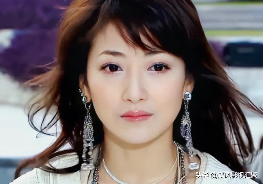 "Moon Song Xing" Chen Zihan plays the ruthless demon king, her ruthless ...