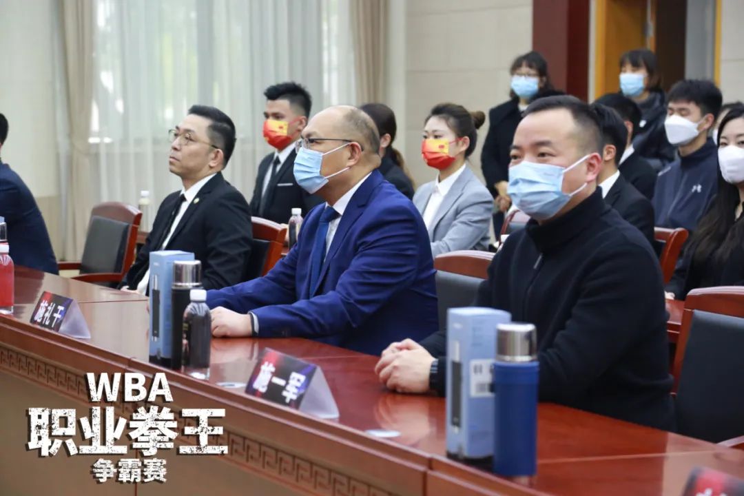 China's Yongkang martial arts champion-boxing champion Lu Bin, hit the ...