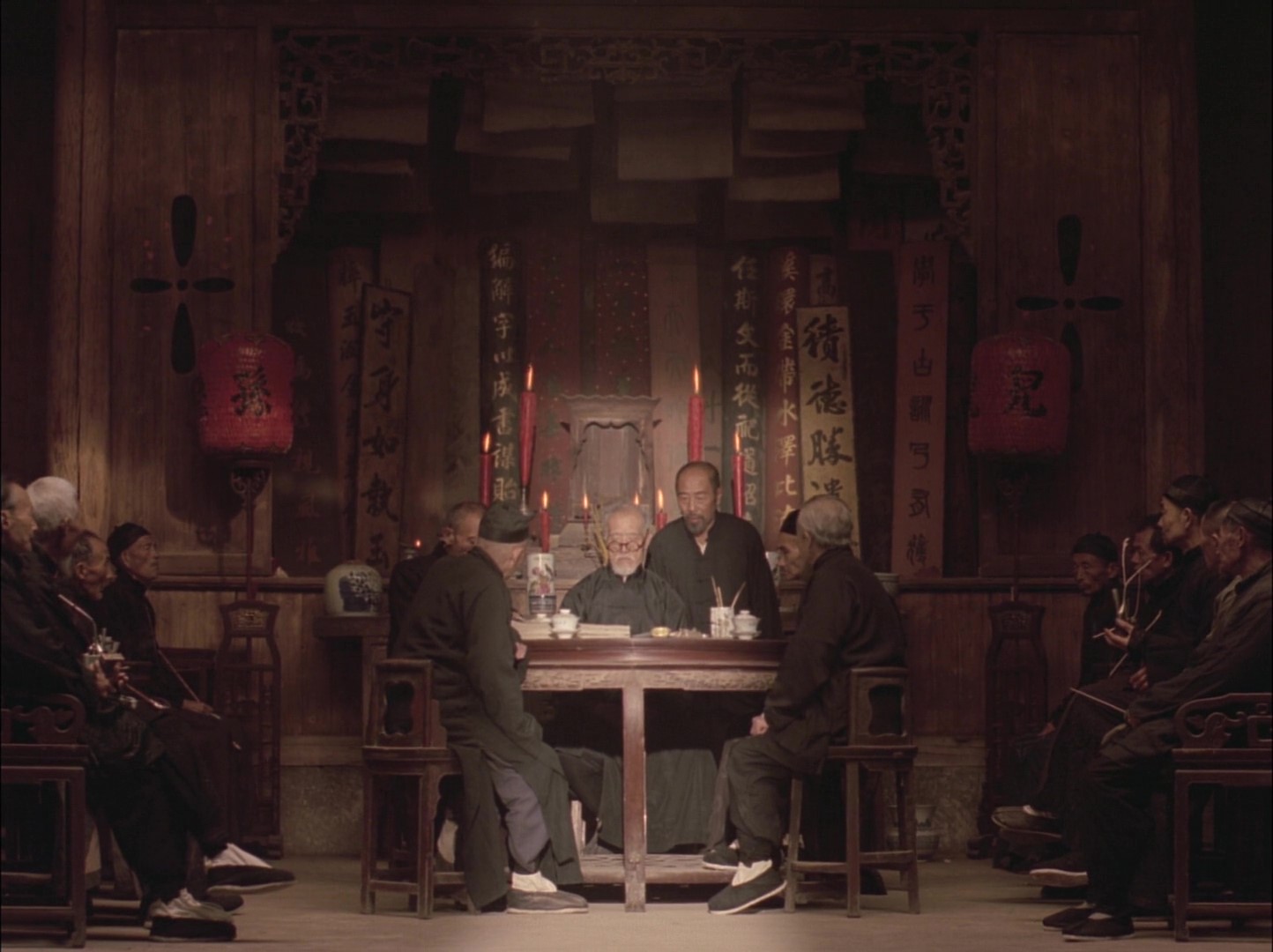 Zhang Yimou's works 32 years ago vividly embody the shackles of old ...