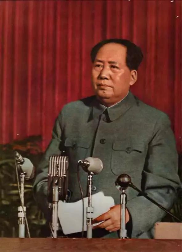 Cultural Prose: Appreciation of the Charm of Mao Zedong's Poems - iNEWS
