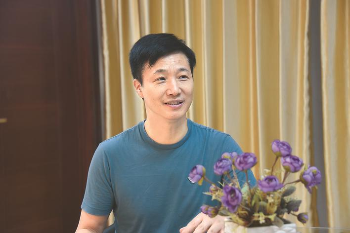 The classic tin drama "Double Pearl Phoenix" was staged in Thailand - iNEWS