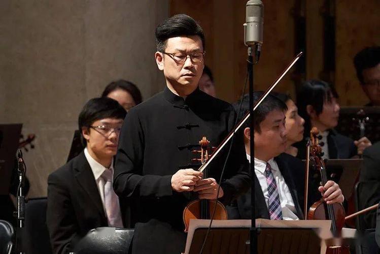 The 46-year-old violinist Zeng Cheng passed away. He once performed ...