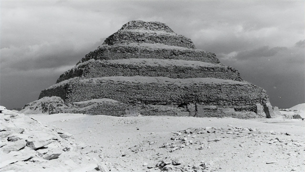 440 BC text mentions advanced machines of unknown origin may have ...