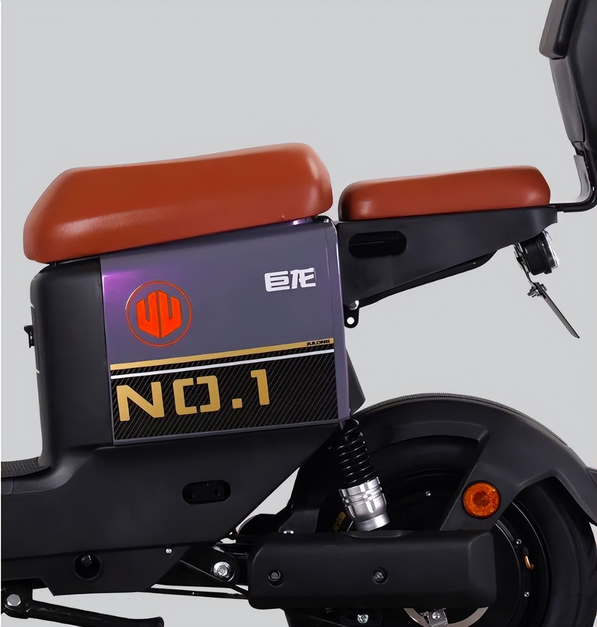2 luxury electric motorcycles are here, can be equipped with 2 sets of ...