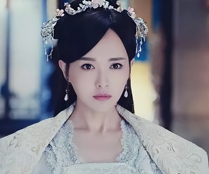 Empress Dowager Feng: Murdered adopted son, abused grandson, the iron ...
