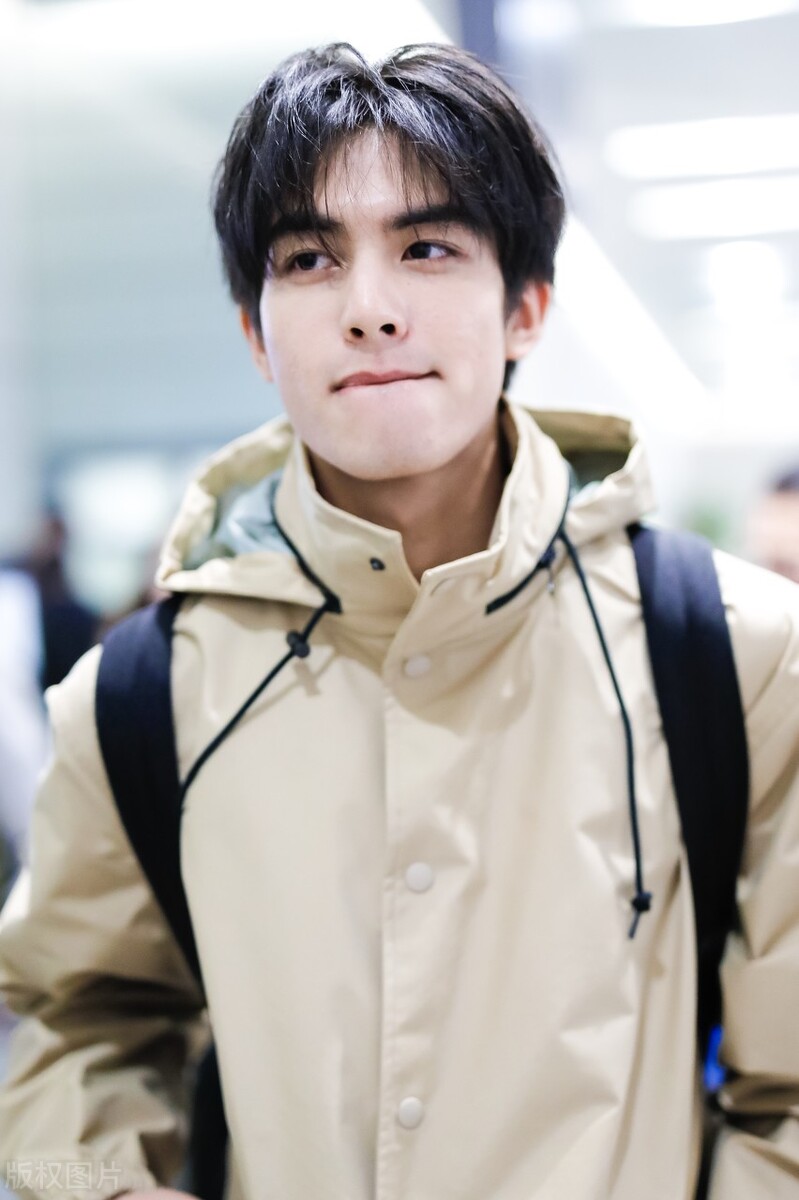 Handsome Song Weilong - iNEWS
