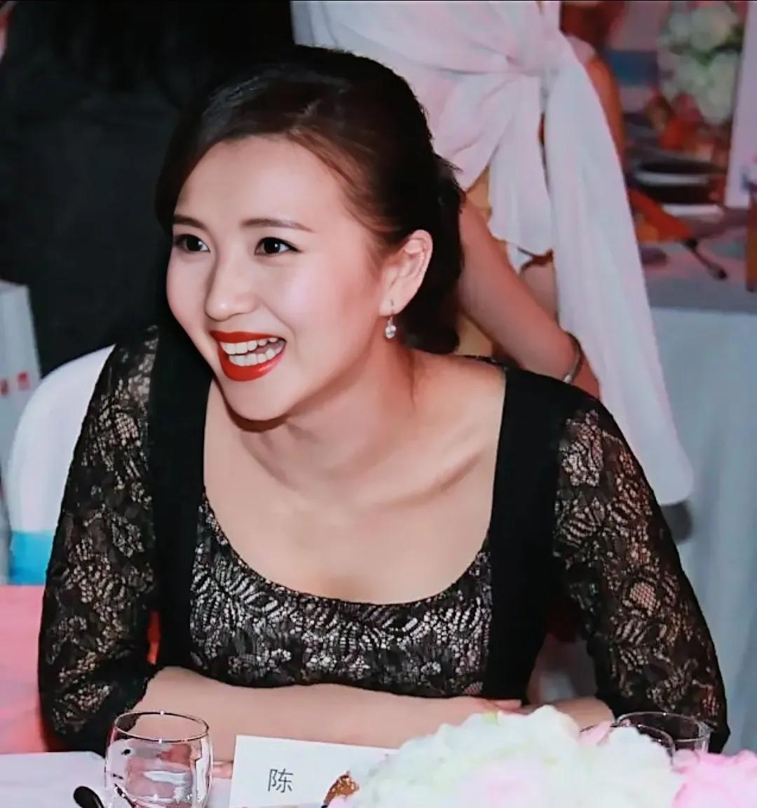 Heartthrob Chen Hao - iNEWS