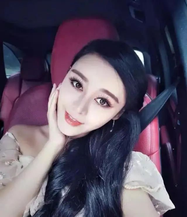 He Chengxi: It took 8 million to become Fan Bingbing, and then married ...