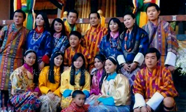 4 sisters married the old king of Bhutan and gave birth to 5 princesses ...