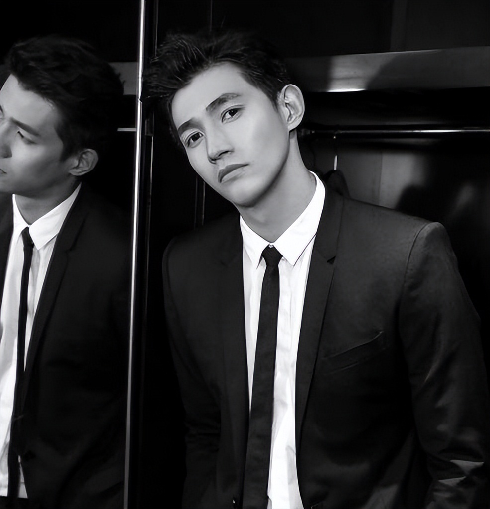 Bai Jingting Song Yi, Zhou Junwei, Li Zifeng, Wang Xiaofei, Zeng Li ...