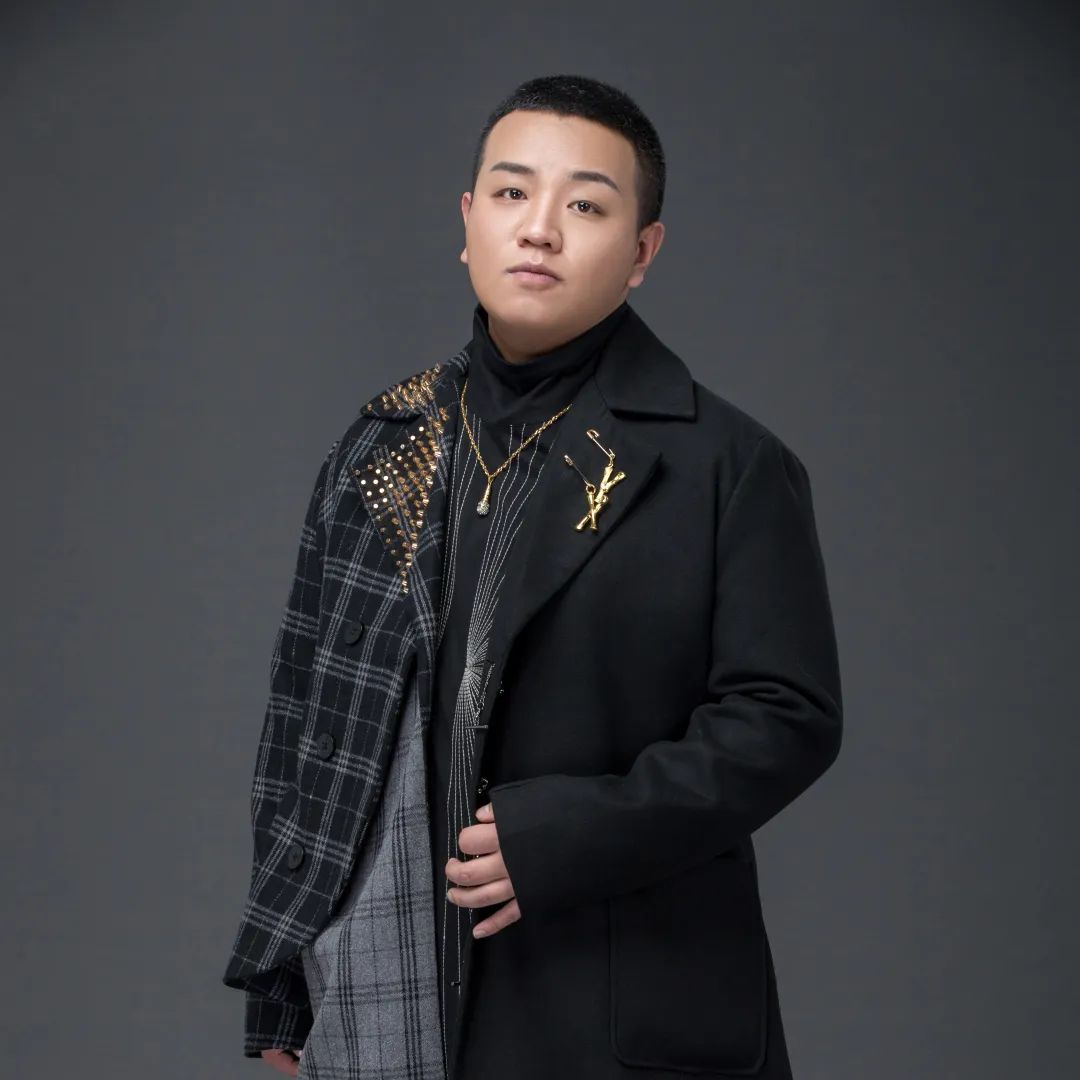 "King of Honor of the Year" Third Runner-up Yixiu - iNEWS