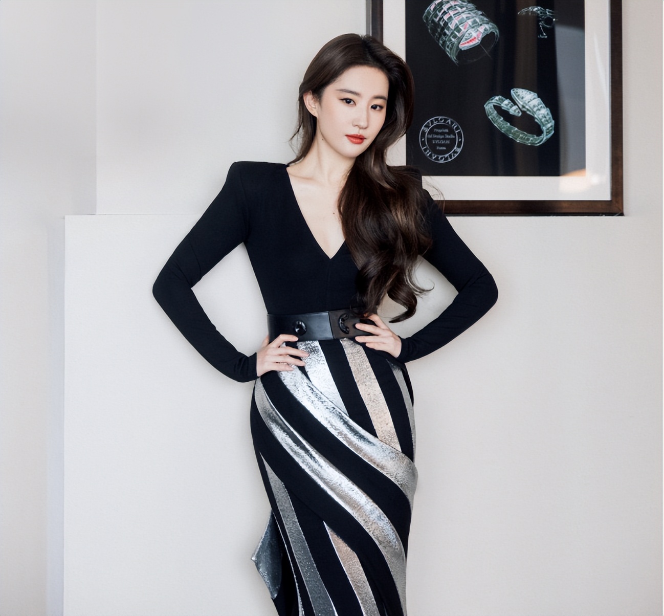 Bulgari event photo, Liu Yifei chooses the right dress after being thin ...