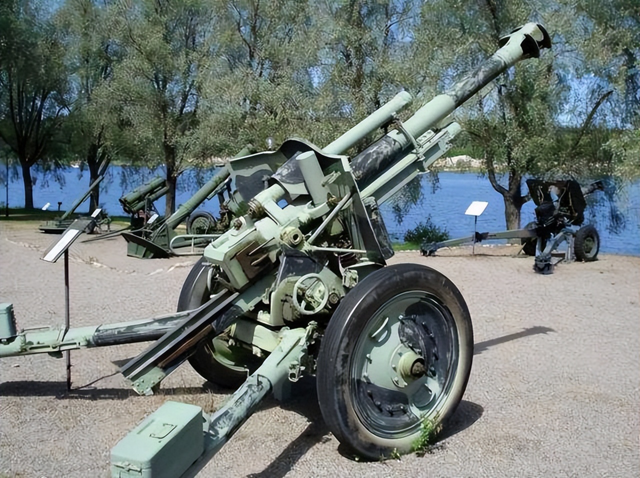 World War II German infantry division standard equipment: German le ...