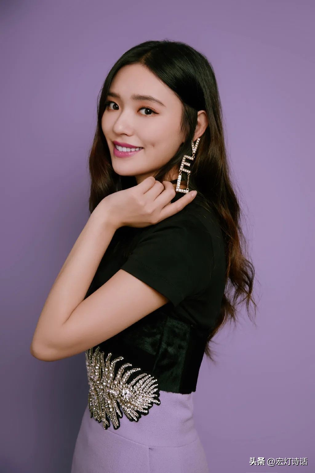 Lin Yun: Saying that the skirt is beautiful, that the hairstyle is ...