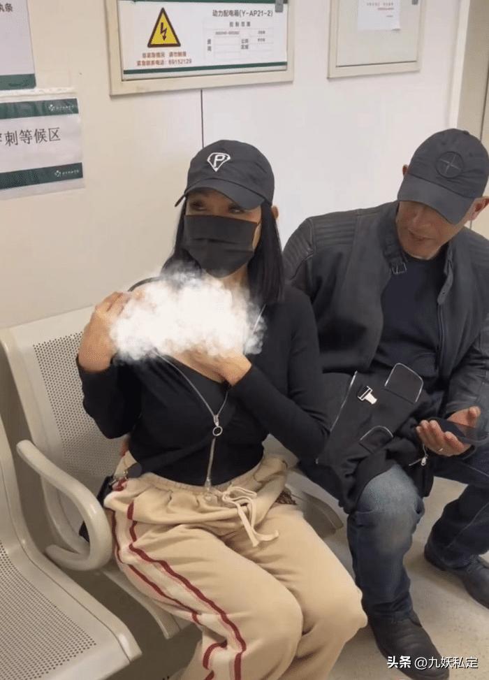 Zhang Mi's four-year struggle with advanced double cancers, spent half ...