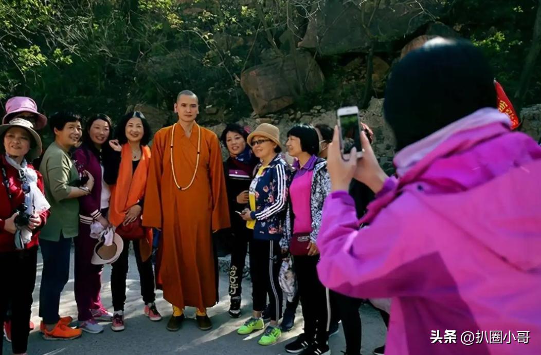 "The Most Handsome Monk" Shi Mingxin: Refuses the rich woman's 4 ...
