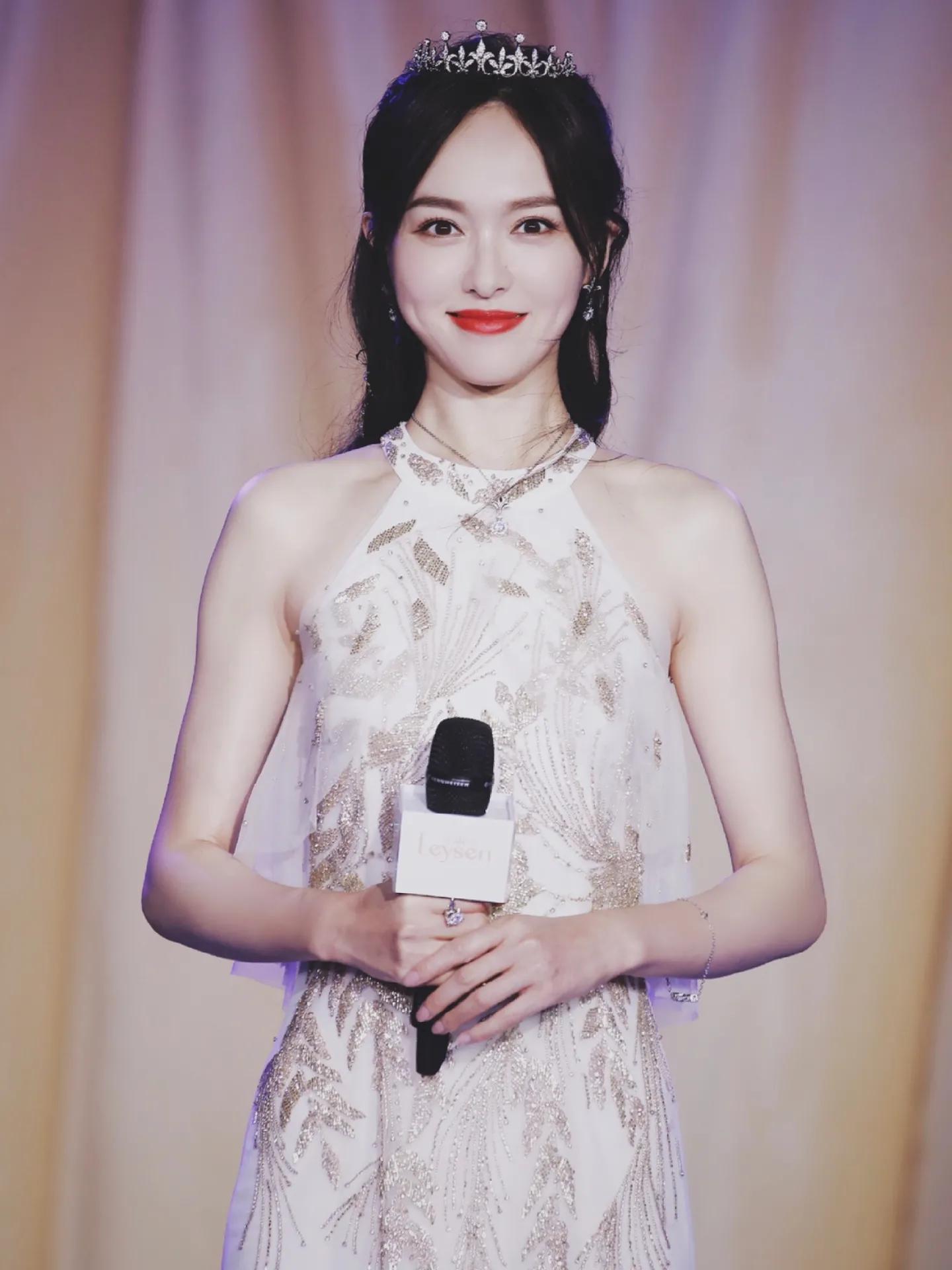 Tang Yan‖Evening dress slim, more tall temperament, elongated body ...