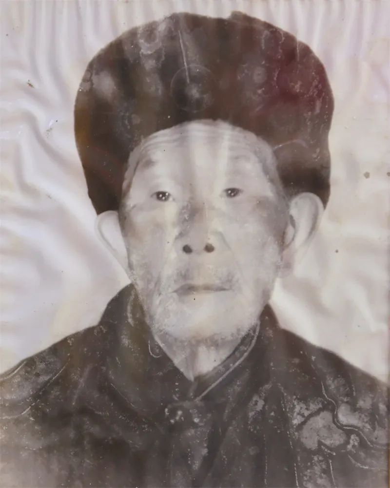 The Family of Xiaodi Family - iNEWS